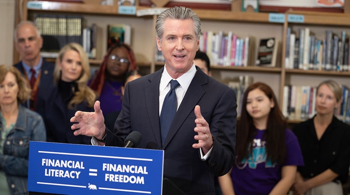 Governor Newsom Announces Financial Literacy in Schools, Signs Order to ...